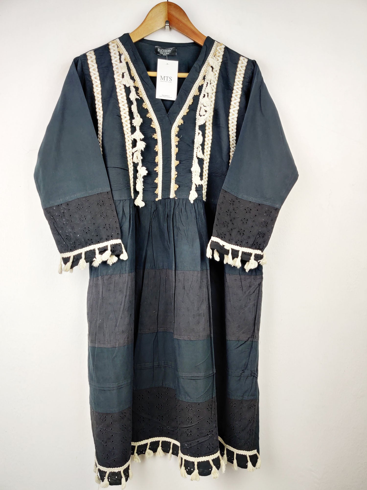 Buy online pre-used pre-loved 100% authentic & Original branded Black Berry (BK-907) available ...