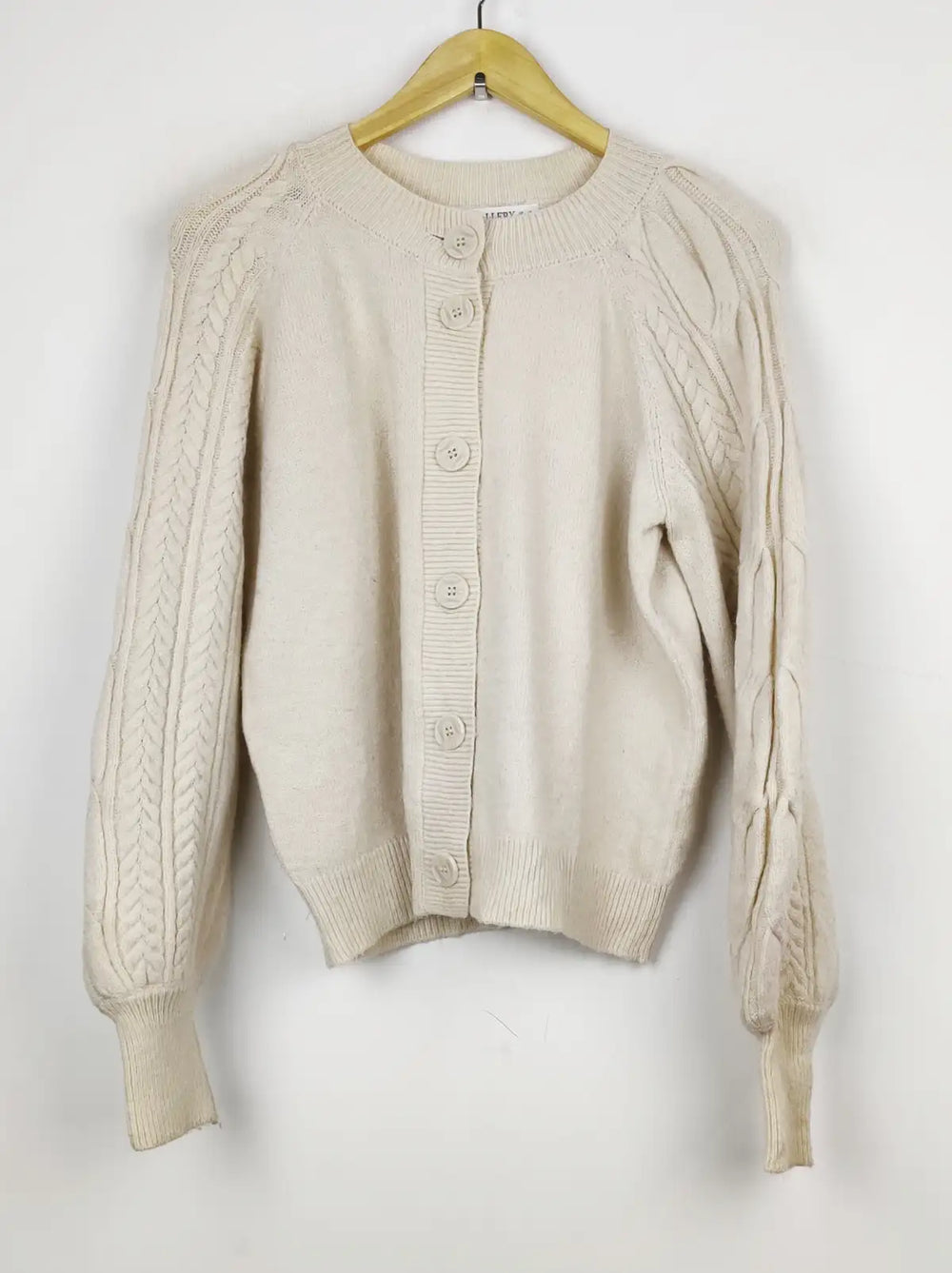 Buy online pre-used pre-loved 100% authentic & Original branded Gallery ...