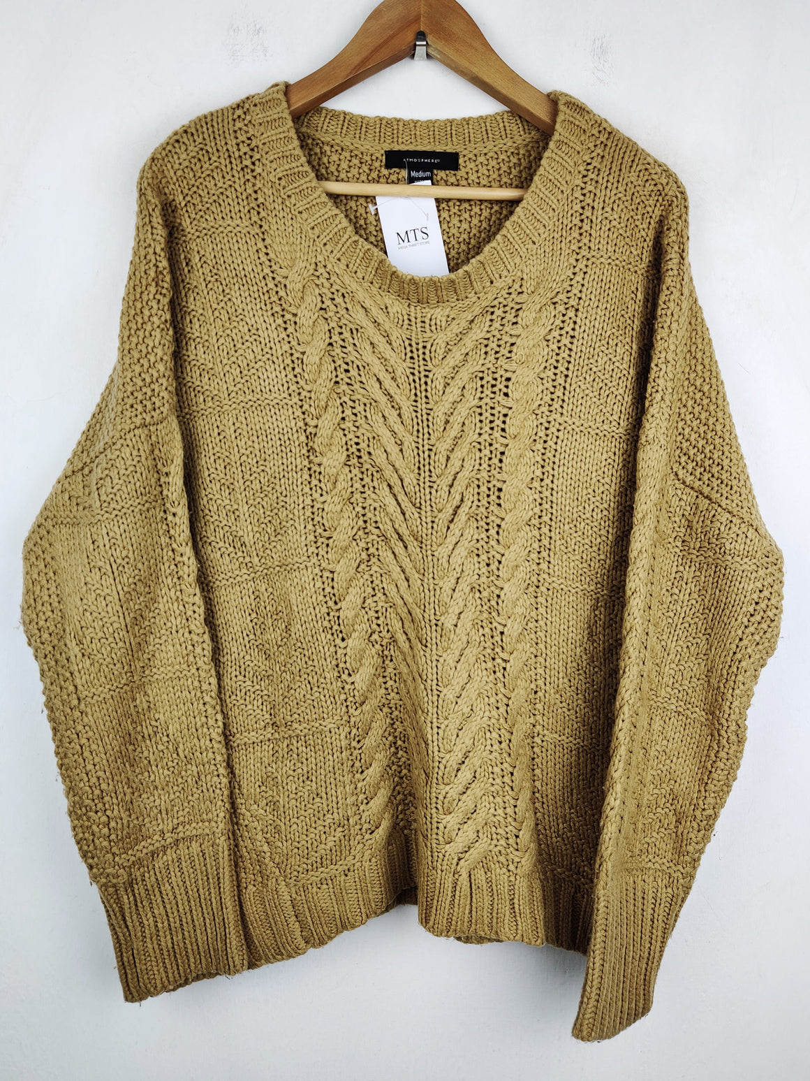 Comfy & Trendy Pre-Loved Knitted Tops online in Pakistan! Shop Now ...